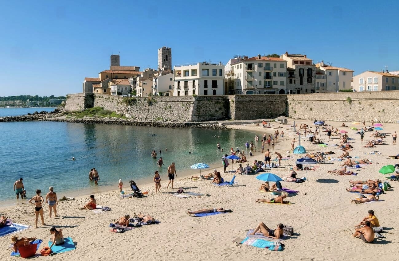 Beach Clubs in Antibes: 2025 Guide to the 7 Best Seaside Spots • From ...