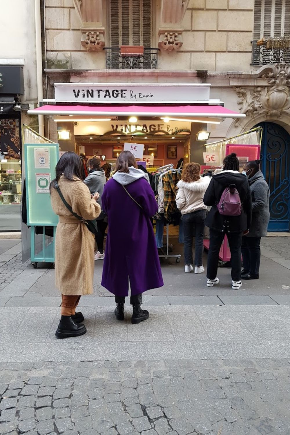 11 Hidden Vintage Shops in Paris You Must Visit - From Paris to Provence